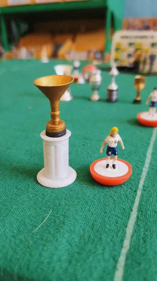 SEVEN 7 "SPECIALS" SUBBUTEO TROPHY SET WITH DISPLAY PODIUM SET TWO ...