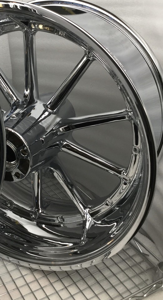Harley Breakout Softail Wheels SET 2013 -24 Custom Chopper RIMS CHROME ...