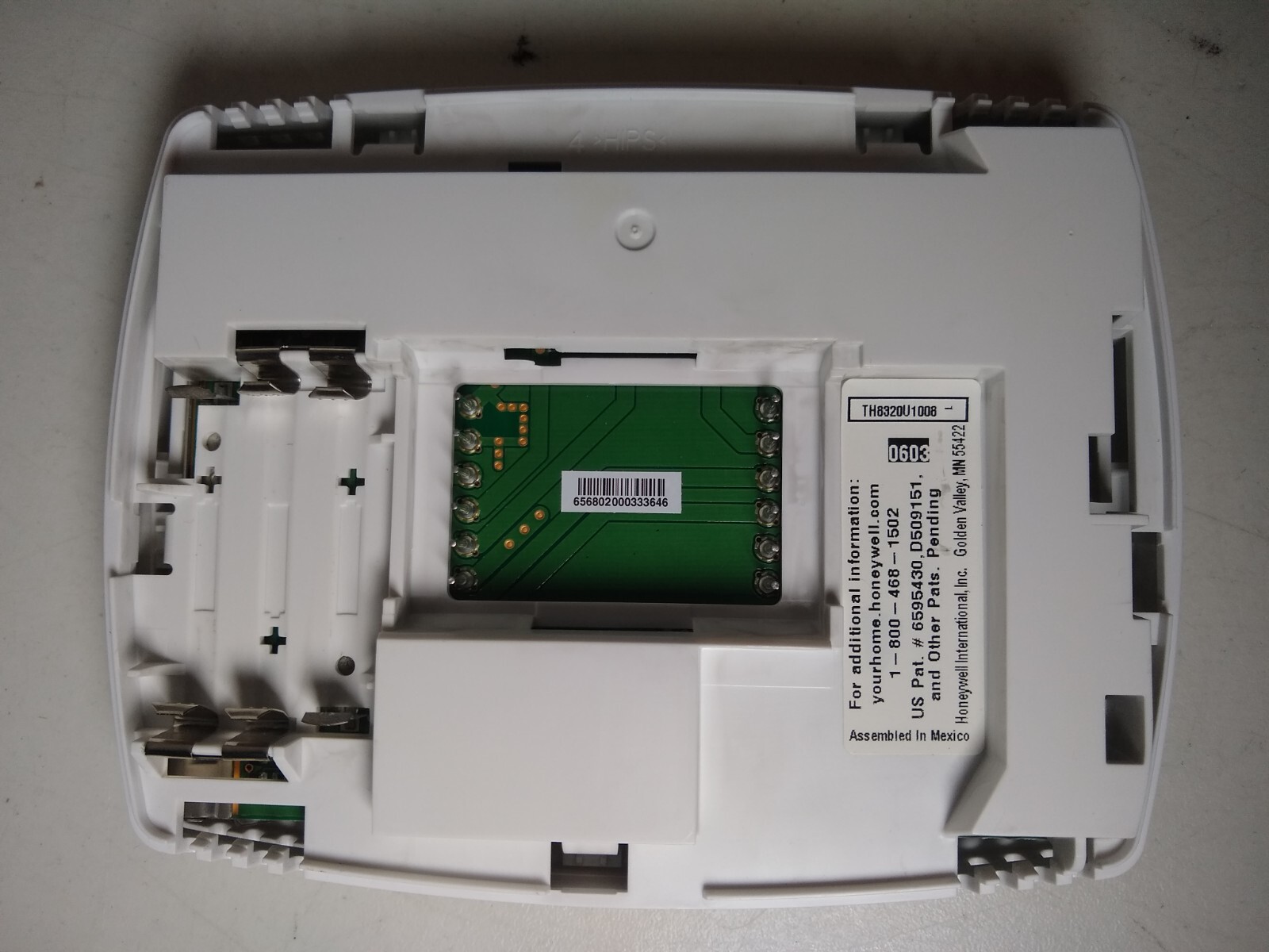 Honeywell Vision PRO 8000 Touchscreen Programmable Thermostat ...