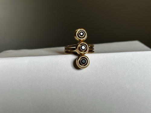 18k Yellow Gold Ring, Triple Wire Shank With Ball Cups And Sapphire | eBay