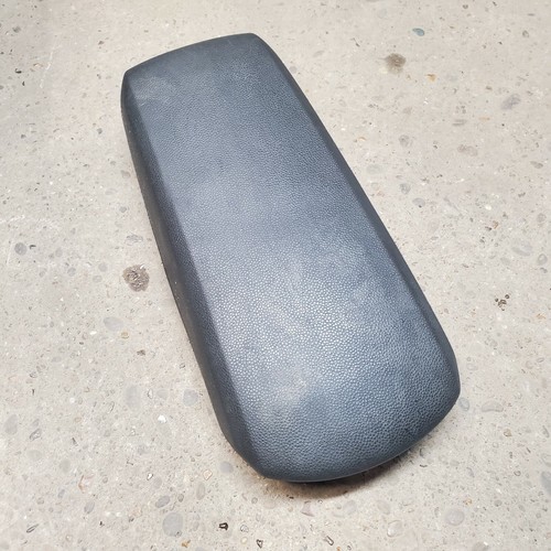 08 09 10 11 Ford Focus Center Console Storage Lid Compartment Panel ...