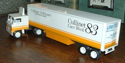 Cullinet Software Westwood, MA '83 United Van Lines Humboldt Winross Truck | eBay