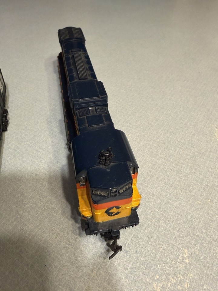 6 HO Train engines : 4 Steam And 2 Diesel Engines With HO Transformer ...