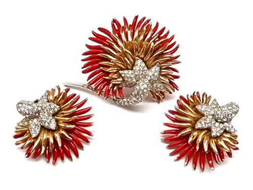 Rare Sculptural Vintage Boucher Rhinestone Enamel Brooch Clip Earrings ...