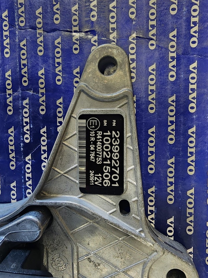 Genuine OEM Volvo D12 Engine Brake Air Valve Genuine 23992701 | eBay