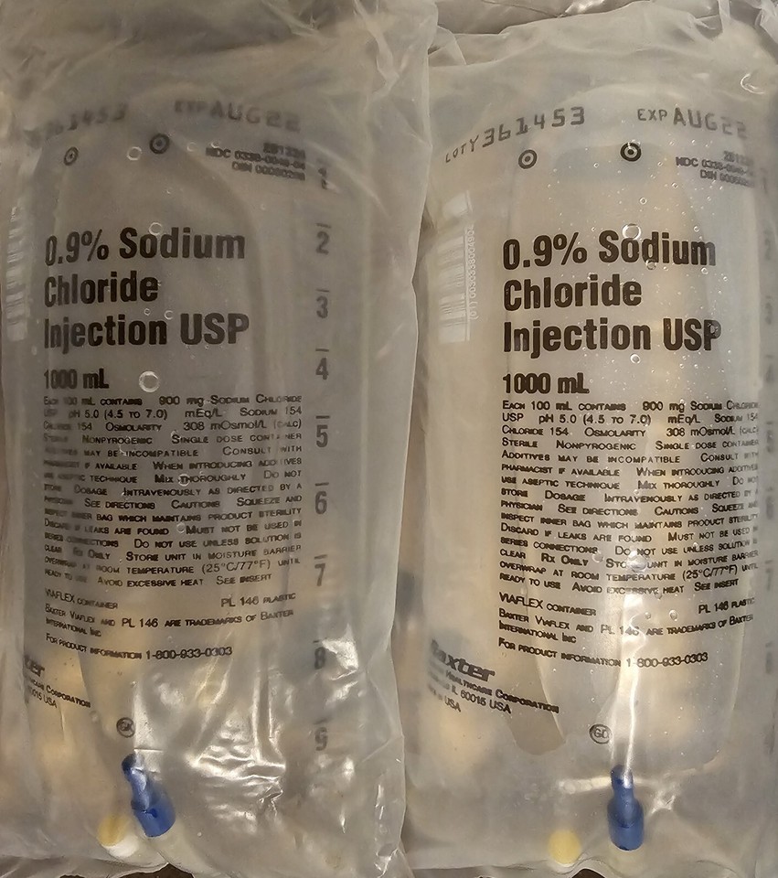 🟡2022 Normal Saline 0.9% 1000ml Bags (8 Bags For $75) Read The ...