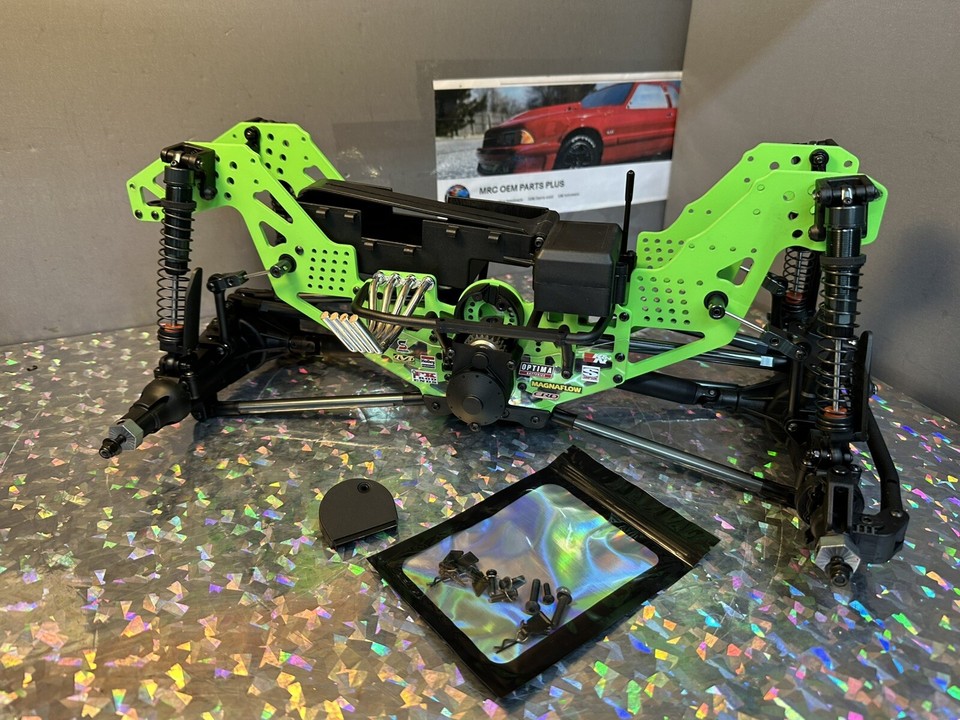 LOSI LMT KING SLING 4WD SOLID AXLE MONSTER TRUCK ROLLER SLIDER Chassis ...