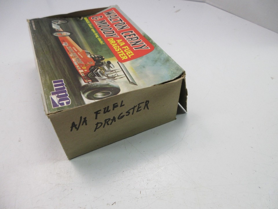 MPC Walton Cerny & Moody A/A Fuel Dragster Vintage Model kit 1/25 scale ...