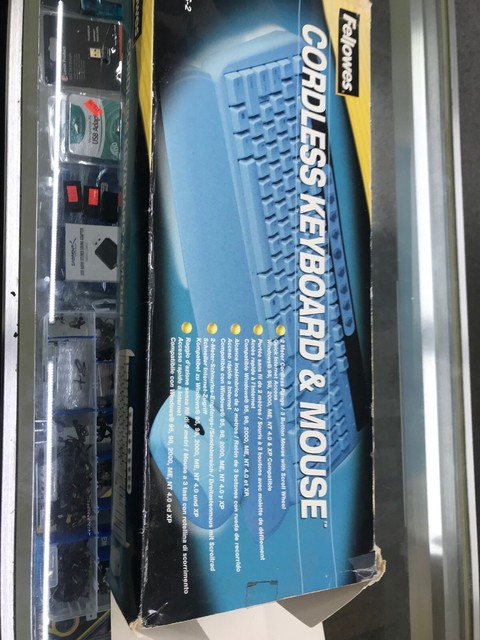 White Fellowes Cordless Keyboard & Mouse Combo Kit With Ps-2 Connection ...