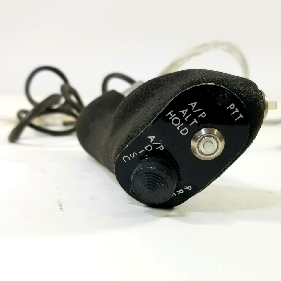 Cirrus SR20 SR22 Control Yoke Joysticks | eBay