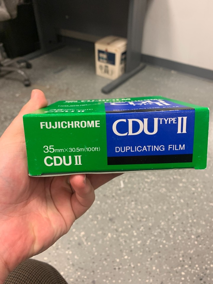 Fujifilm Fujichrome CDU II Color Slide Film 135/Bulk (30.5 meters/100 ...