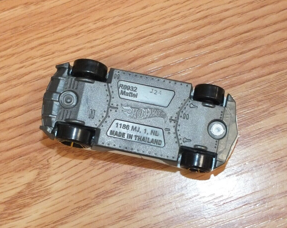 Genuine Mattel Hot Wheel R0932 "Stark Industries" Collectible Marvel ...