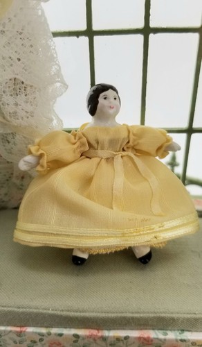 DOLLHOUSE MINIATURE~ ARTISAN~SWEET DOLLS CHINA HEAD DOLL IN YELLOW ...