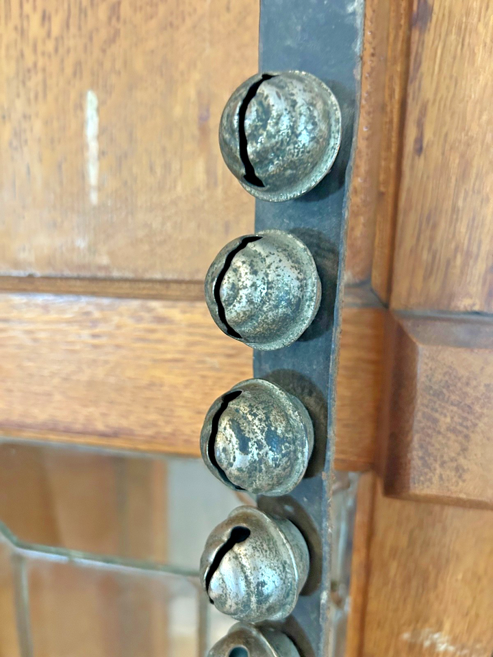 ANTIQUE SLEIGH BELLS ON 80" LEATHER STRAP 49 BELLS RARE! | eBay