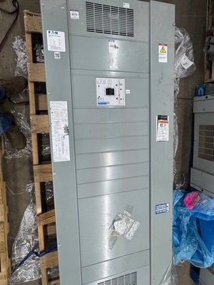 NEW SURPLUS EATON 800A MAIN BREAKER PRL4 PANEL BOARD 480/277V 3PH 4W 36 ...
