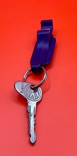 Vtg VW Volkswagen Cut Ignition Key Logo 31MO79 | eBay