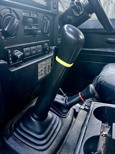 Land Rover Defender TDCI Puma Heritage Gear Stick Diff Lock Collars Red ...