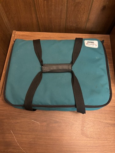 Pyrex Portables Insulated Hot / Cold Dish Carry Bag And Dish W/Lid | eBay