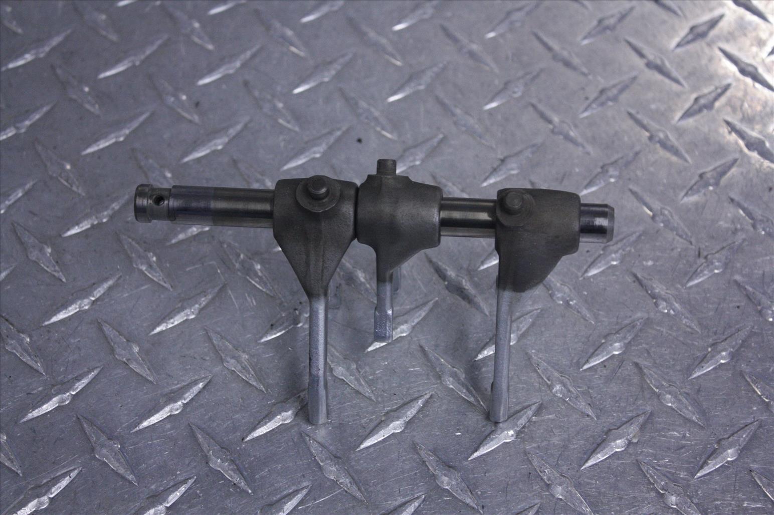 1988 YAMAHA FZ 600 TRANSMISSION SHIFTER FORKS OEM FZ600 88 | eBay