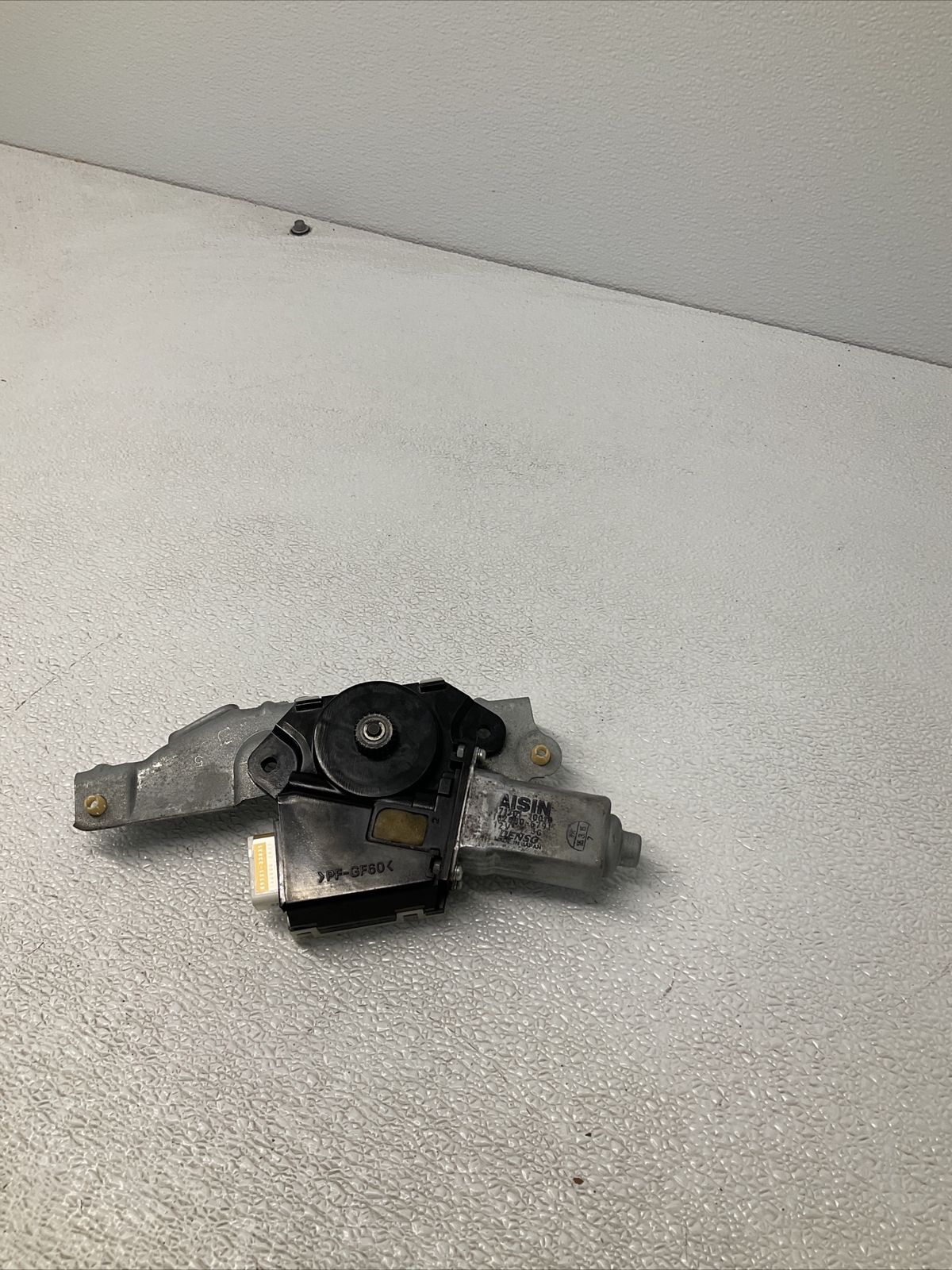 03-09 Lexus GX470 Sun Roof Regulator Motor OEM AISIN 471701-10010 89721 ...