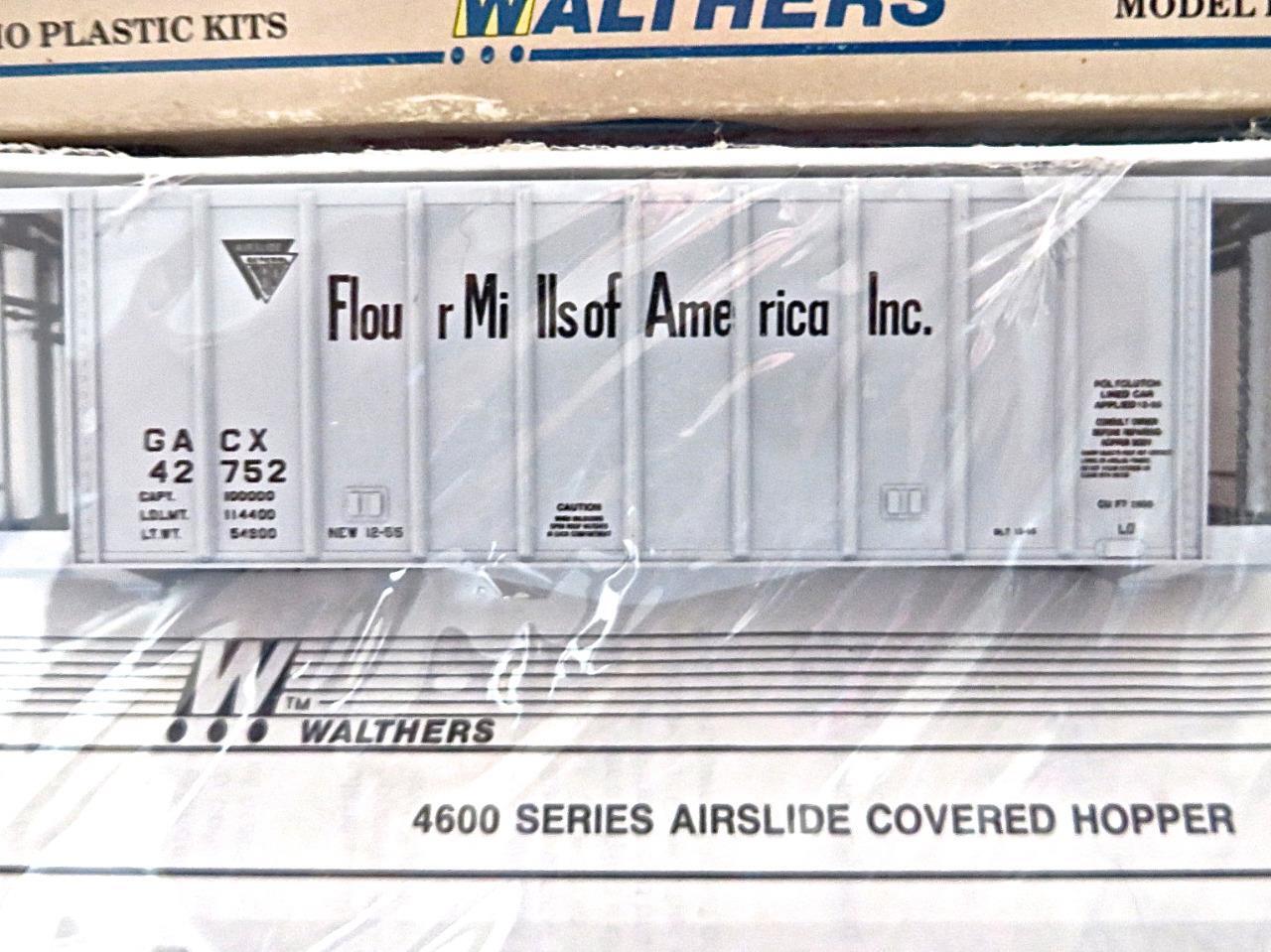 HO Walthers 932-4614 Flower Mills of America 39' Airslide Hopper Kit ...