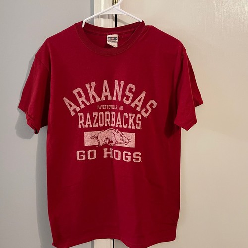 Vintage Style Arkansas Razorbacks Short Sleeve T-Shirt Red Medium | eBay