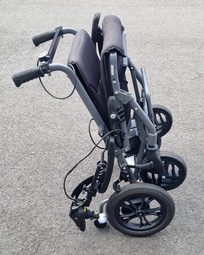 2023 eFOLDI NAVIGATOR Super light folding Powerchair. WEIGHS 12kgs plus ...