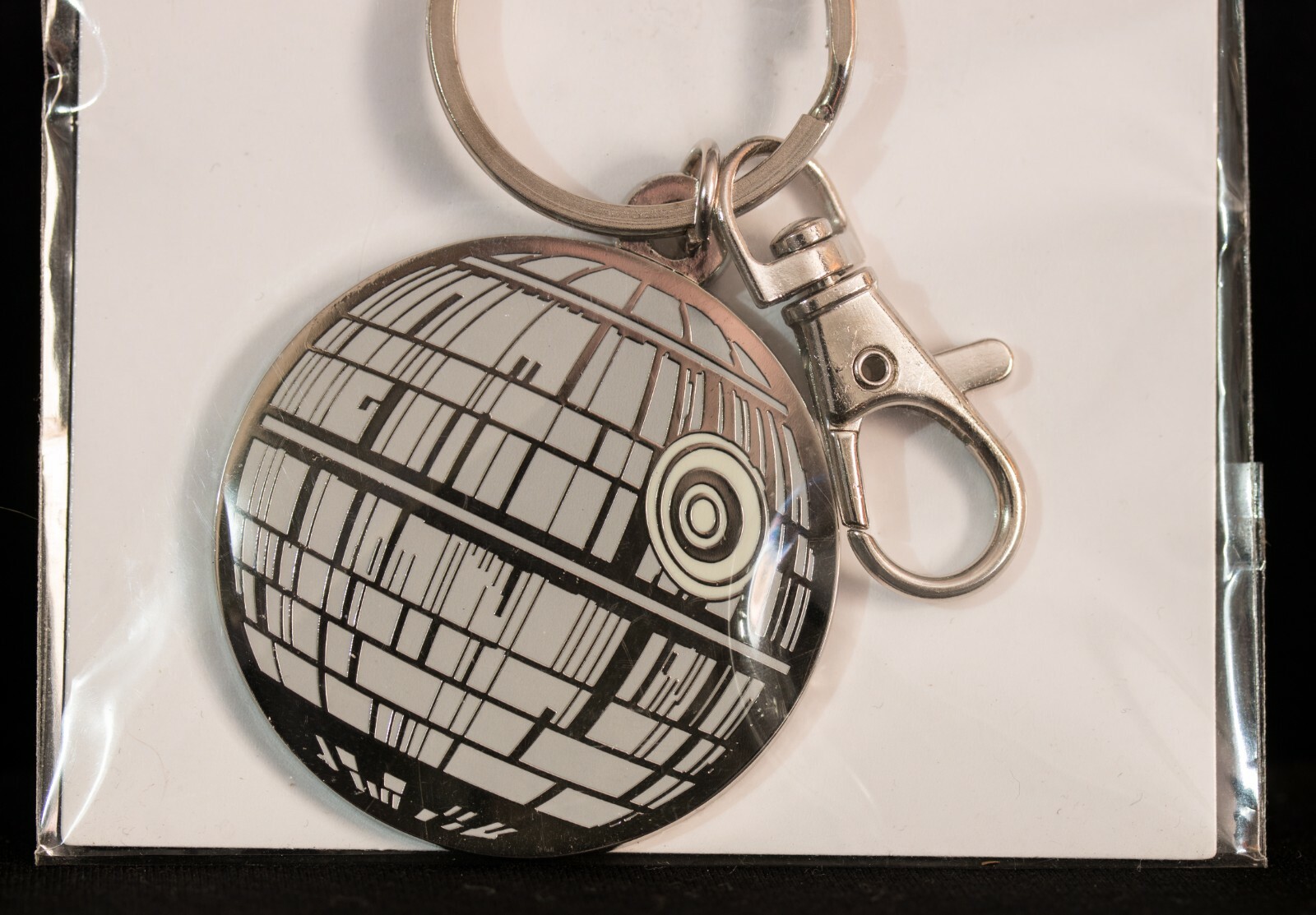 Star Wars Enamel Keyrings - Darth Vader & Death Star - NEW - SEALED | eBay