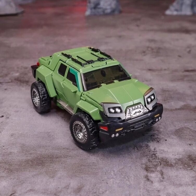 New Bulkhead AC-01R TFP Autobot Voyager Deformabl Robot Action Figure ...