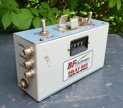 Bf Electronics Vintage Digital Delay Box | Performance Part: Yes