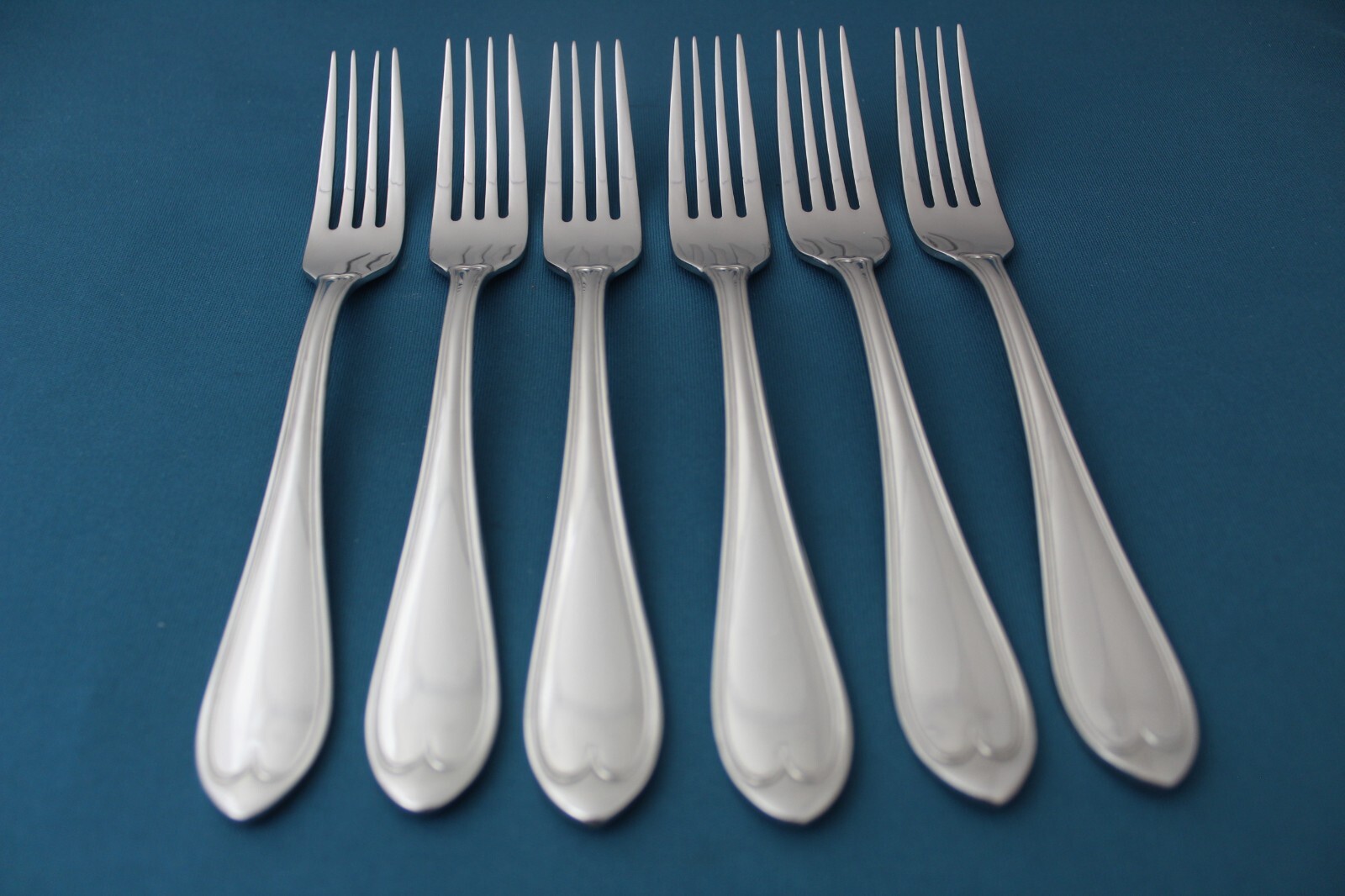 6 Dinner Forks Reed & Barton Select OVAL THREAD 18/8 Stainless China 8 ...