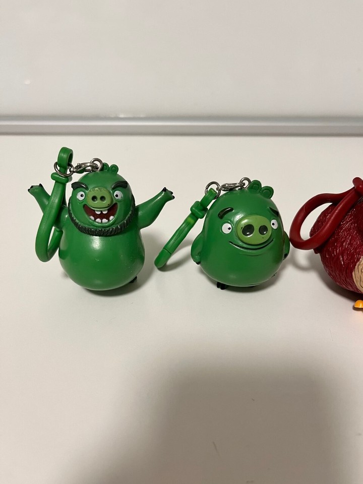Rovio Angry Birds Rovio Keychain Keyring Red Terence Chuck Leonard Pig ...