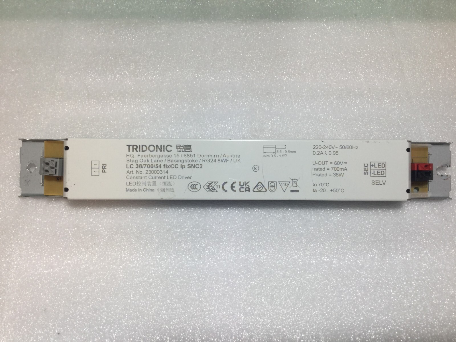 TRIDONIC LC 38/700/54 fixCC LP SNC2 60V 700ma 38W LED LIGHTING DRIVER ...