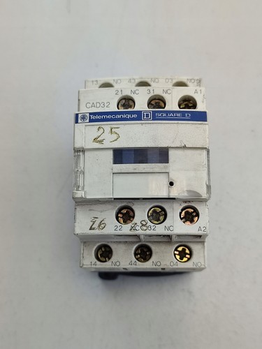 Contactor Telemecanique CAD32 F7 110V 50/60Hz | eBay