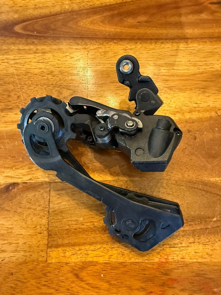 Shimano Ultegra Di2 Medium Cage Rear Derailleur RD R8050 11 Speed | eBay