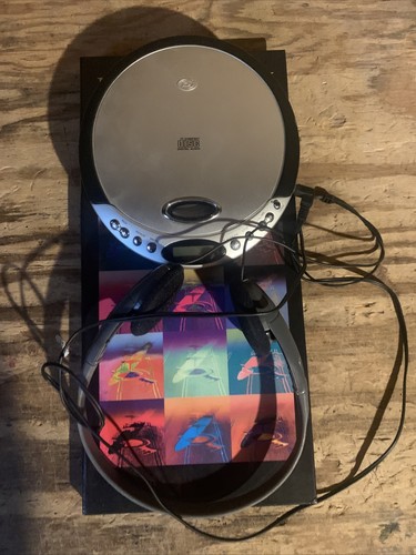 Durabrand Model CD-566 Portable CD Player With Headphones TESTED | eBay