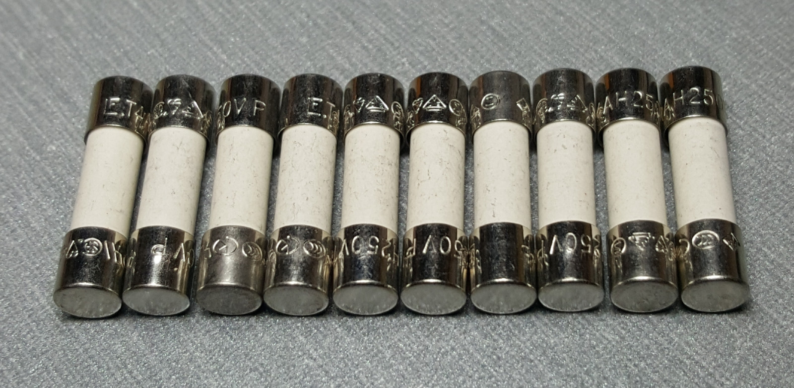 10PCS 4A T4A Ceramic Fuse M205 5mm x 20mm Slow Blow 250V AUSTRALUX | eBay