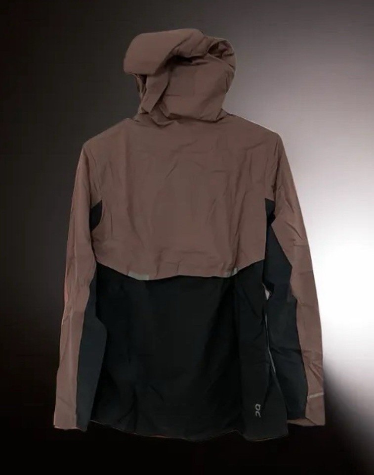 On Cloud Women's Lightweight Weather Jacket Grape/Black, Size Large…002 ...