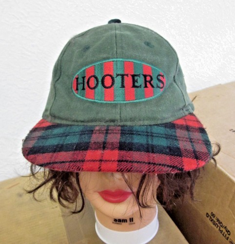 HOOTERS sexy tartan baseball hat Hooter’s wings embroidery 1980s plaid ...