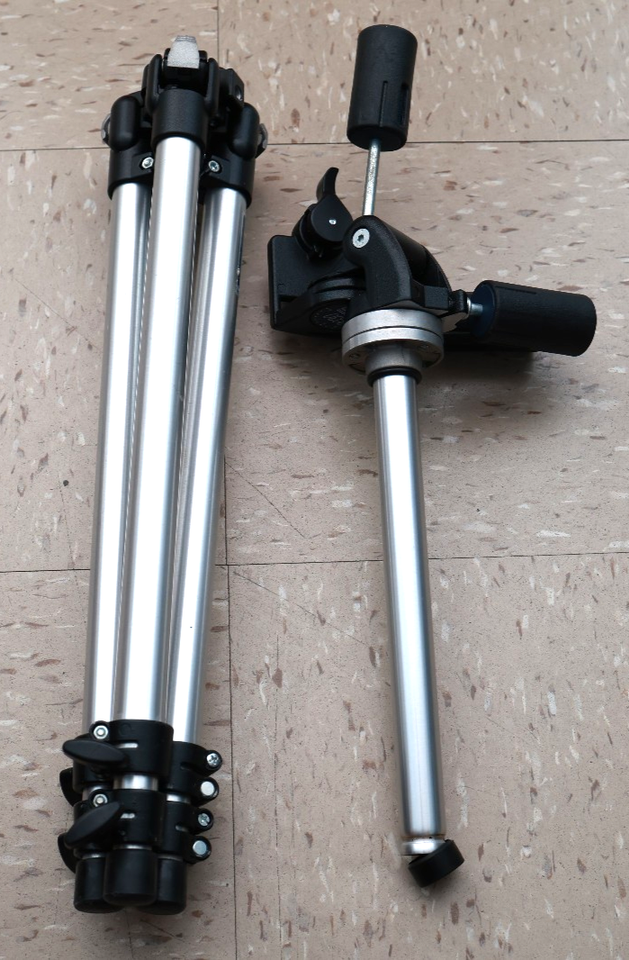 Manfrotto Bogen 3030 3-Way Head + Manfrotto 3001 Tripod Aluminum — "No ...