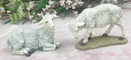 2001 THE FIRST CHRISTMAS by PIPKA Nativity SET OF SHEEP #30019 FIRST ED ...