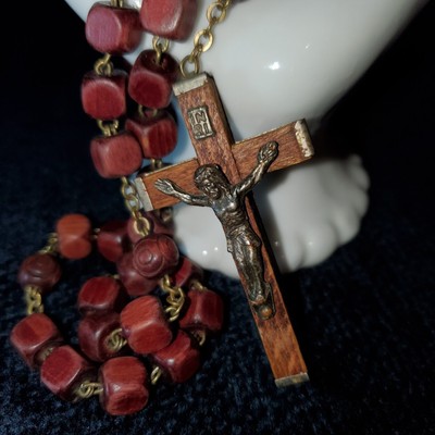 Rosaries - Inri Italy