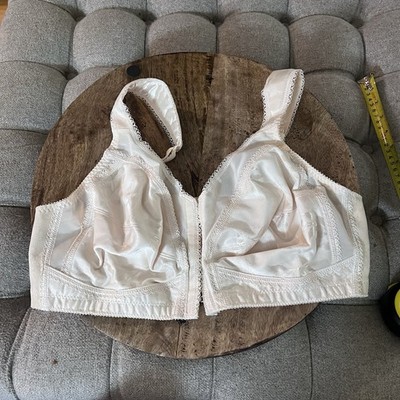 Playtex Bra Womens 40B Light Beige Wireless Front Closure 18 Hour 4695 ...
