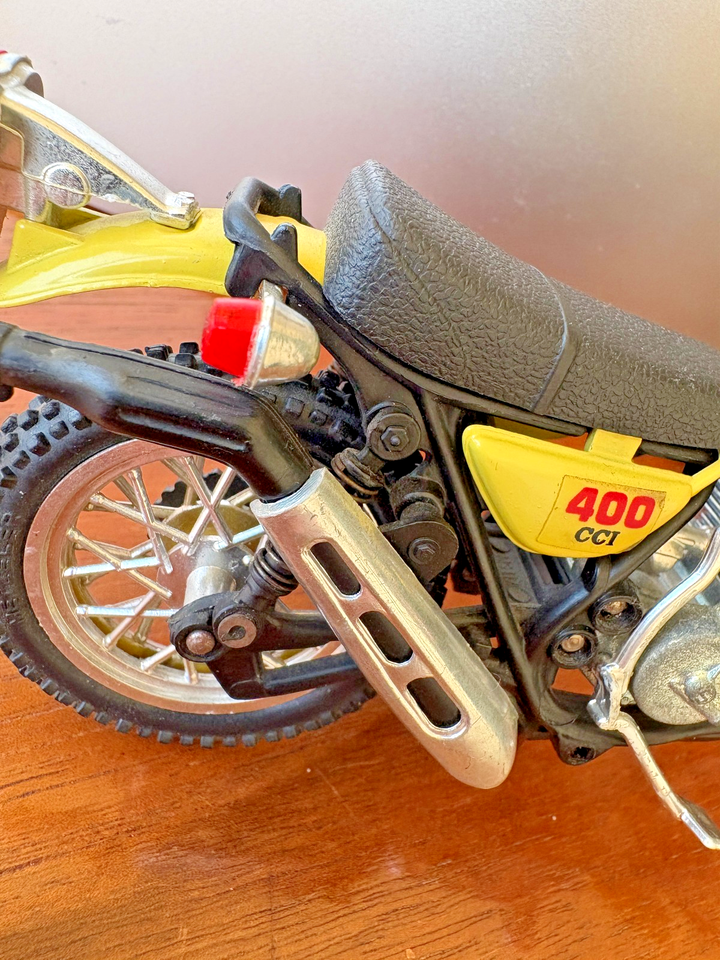Vintage 1970's Polistil Suzuki 400 CCI Die-cast 1/15 Motorcycle model ...