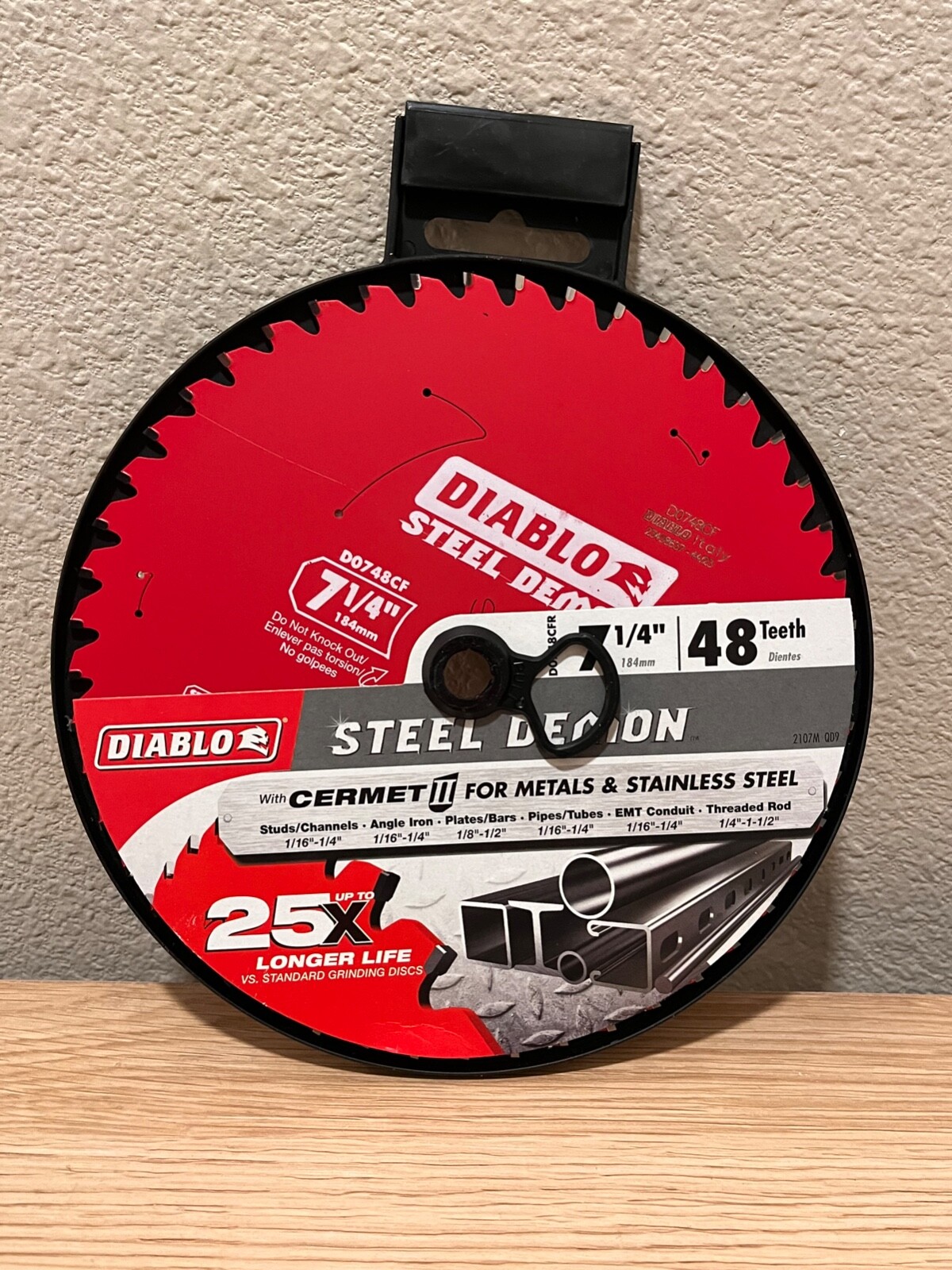 Diablo D0748CF (7-1/4" x 48-Tooth) STEEL DEMON Metal Cutting Saw Blade ...