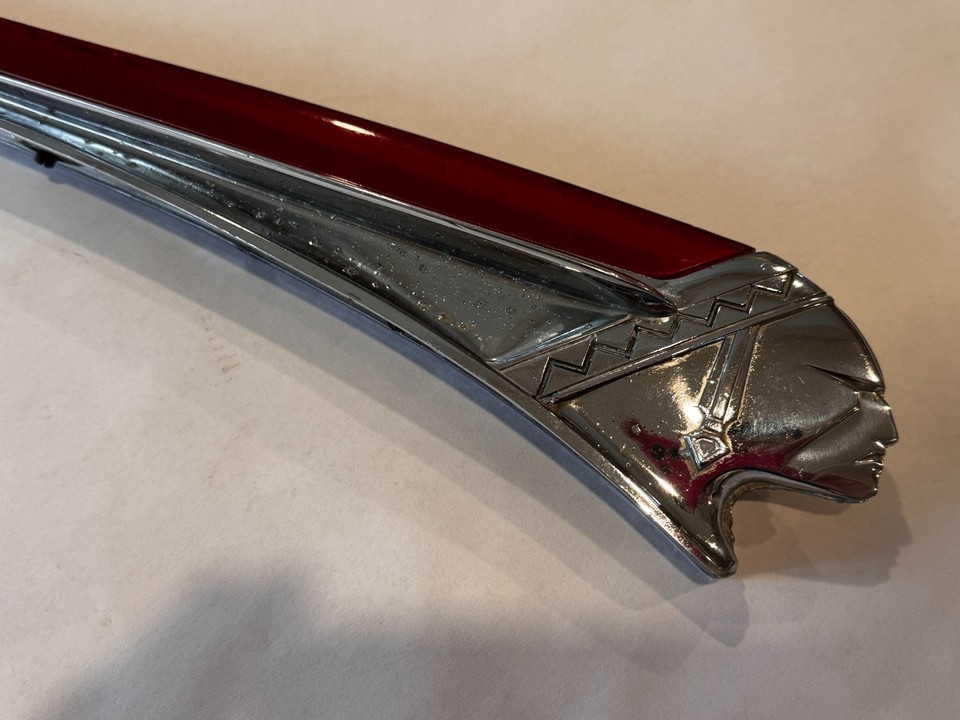 1946 PONTIAC INDIAN CHIEF HOOD ORNAMENT EMBLEM 46 GM Deluxe Streamliner ...