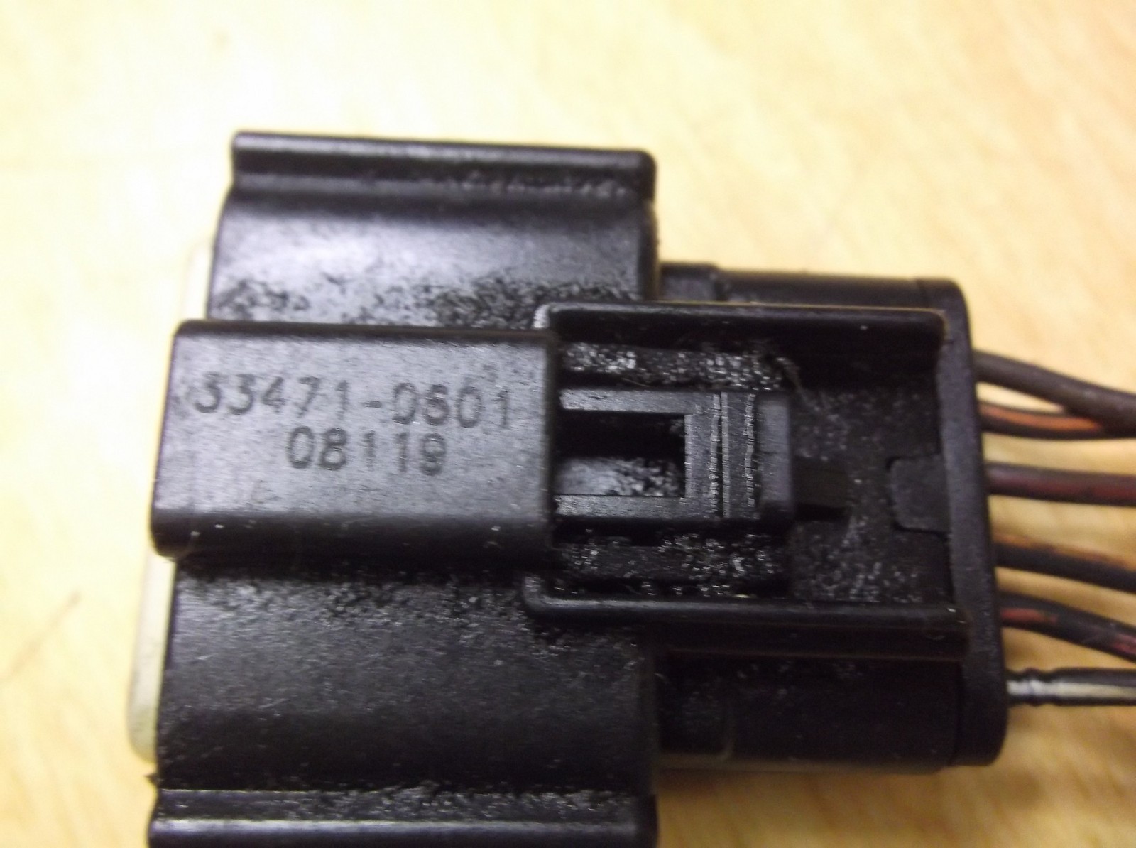 Harley Davidson 33471-0501 08119 Wiring Connector *FREE SHIPPING* | eBay