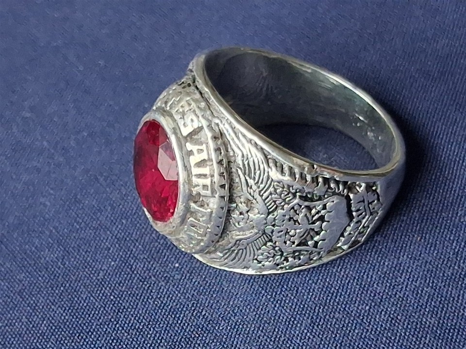 US MARINES VIETNAM WAR WHITE METAL RING - RUBY RED GLASS OR STONE INLAY ...