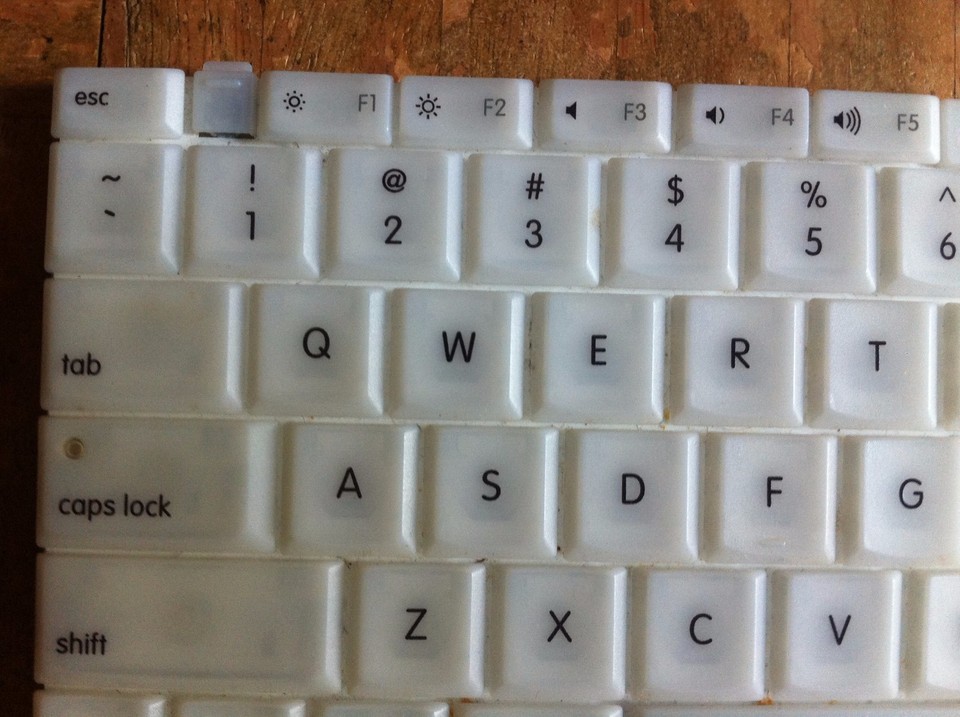 Apple iBook G3 Keyboard Replacement keys (KEYS ONLY) | eBay
