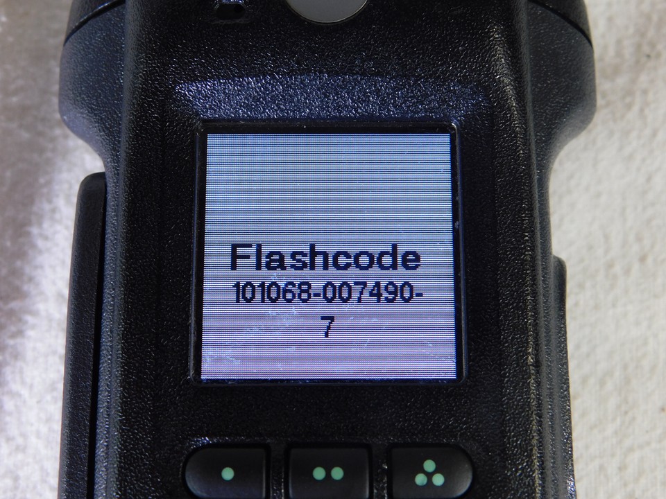 Motorola APX6000 M3.5 700/800mhz P25 Digital Portable Radio 3x Algo ...